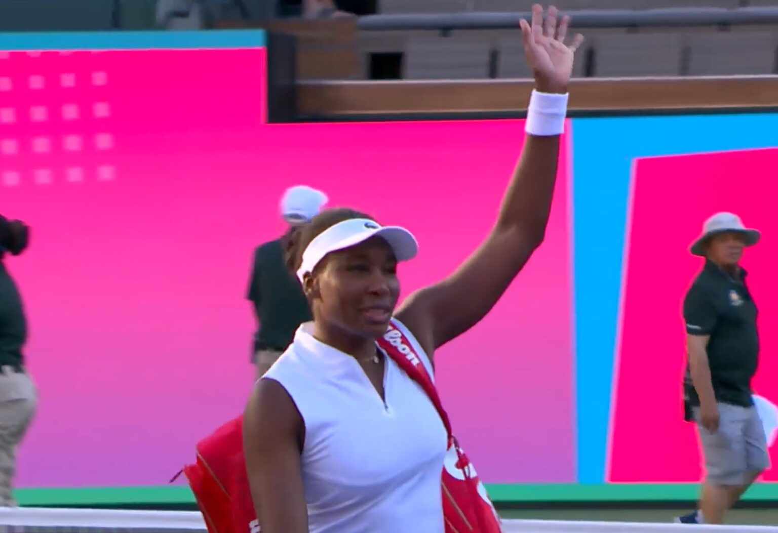 Eala Records First Top-10 Win of 2026, Defeating Paolini in Dubai ...
